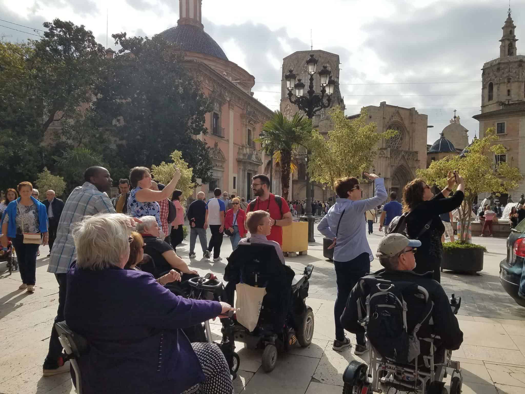 How to Create a Wheelchair Accessible Tour | Arival