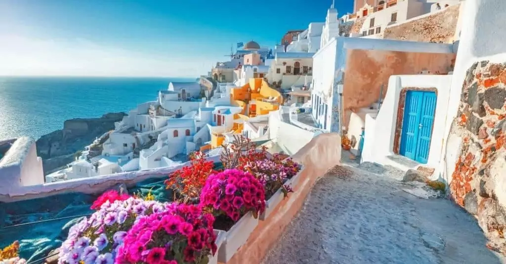 A Step-by-Step Guide to Building a Tour on a Self-Guided App | Arival ...